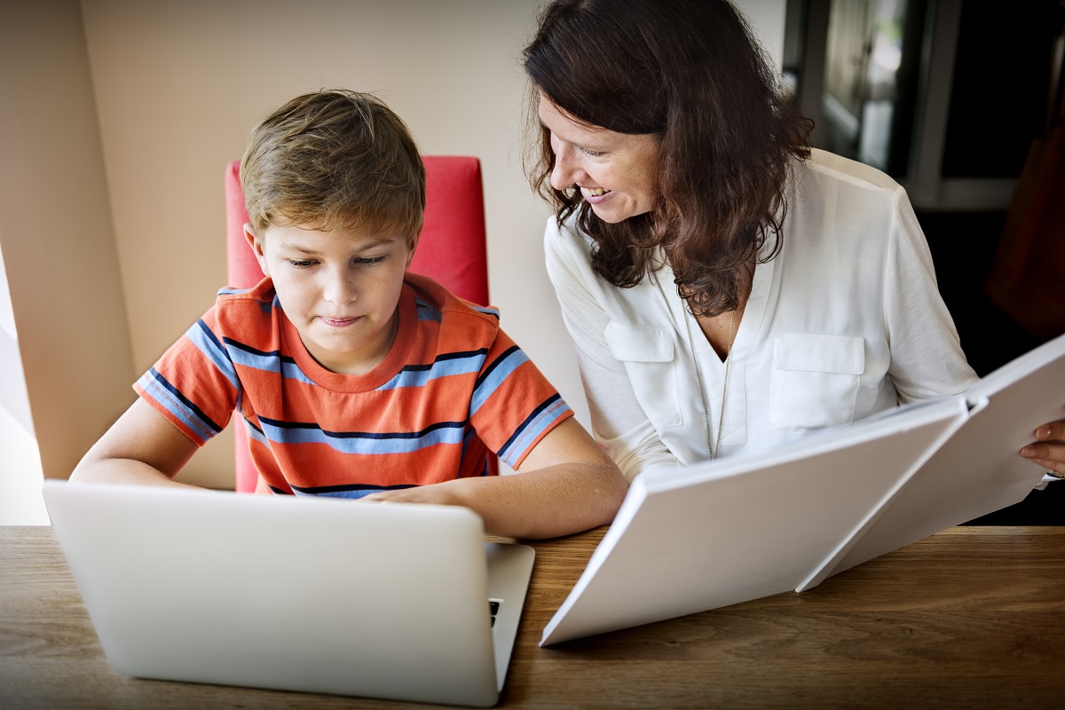 Apps Parents Can Use for Their Kids' Online Classes - Steel Head University